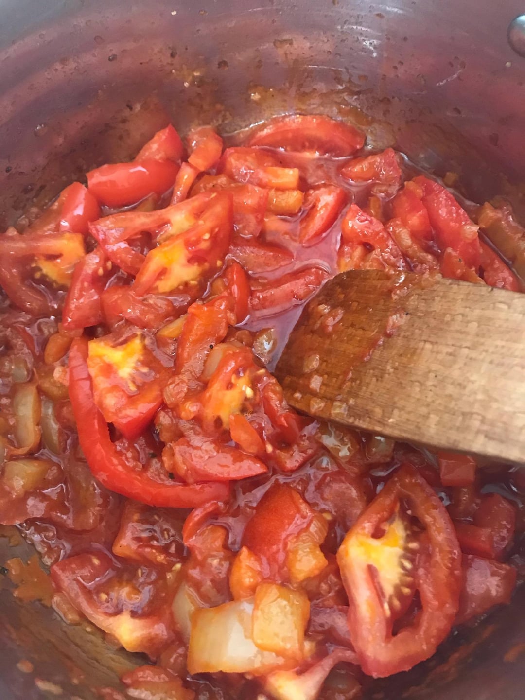 Letcho or the hungarian Shakshuka - EUROPE SAYS