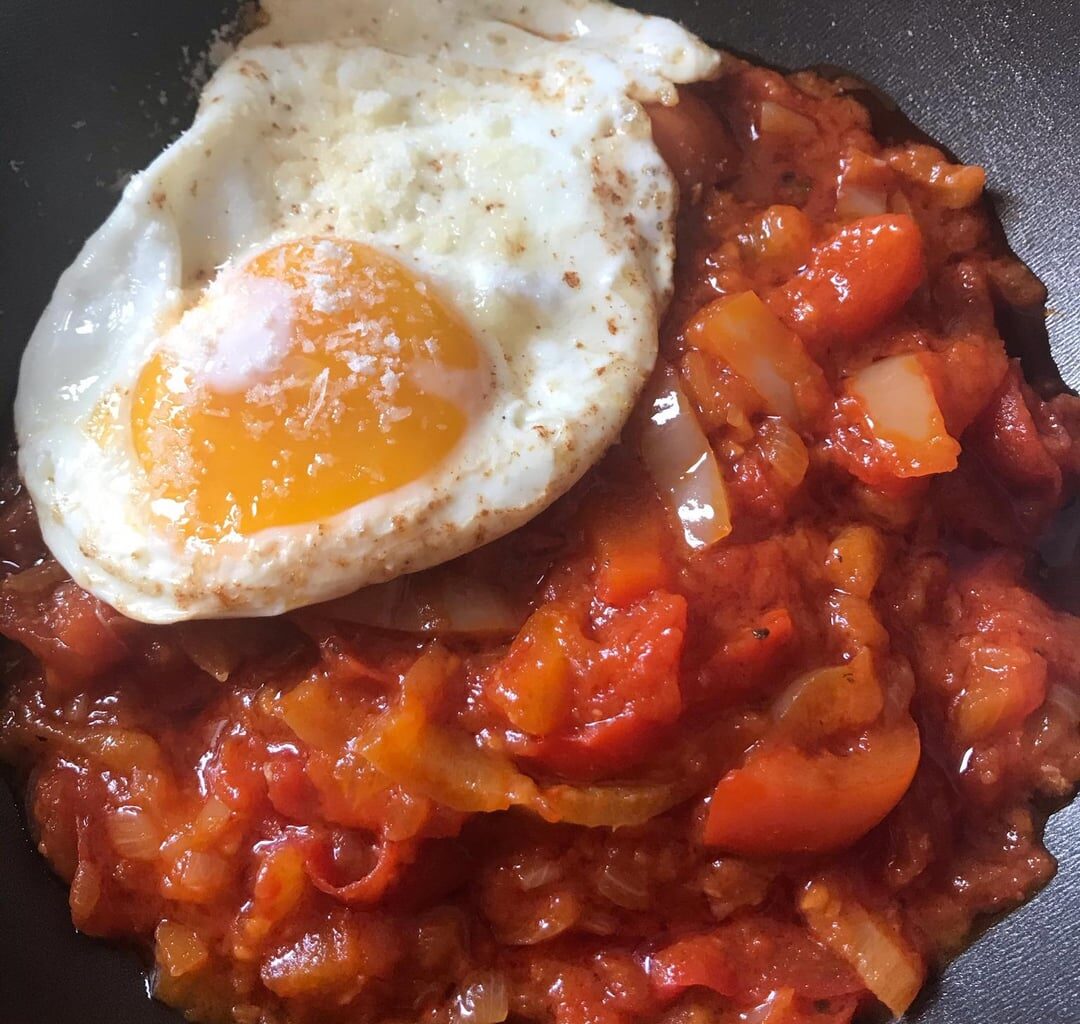 Letcho or the hungarian Shakshuka - EUROPE SAYS